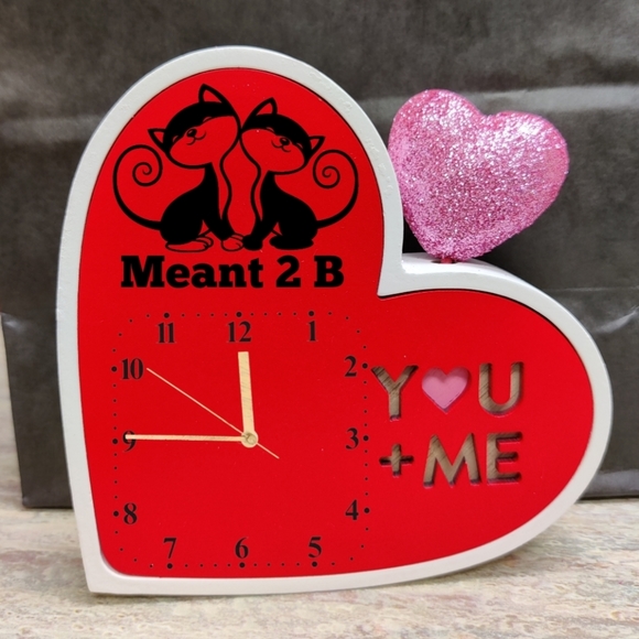 Valentine's cats | Holiday | Two Cats Heart Clock | Poshmark